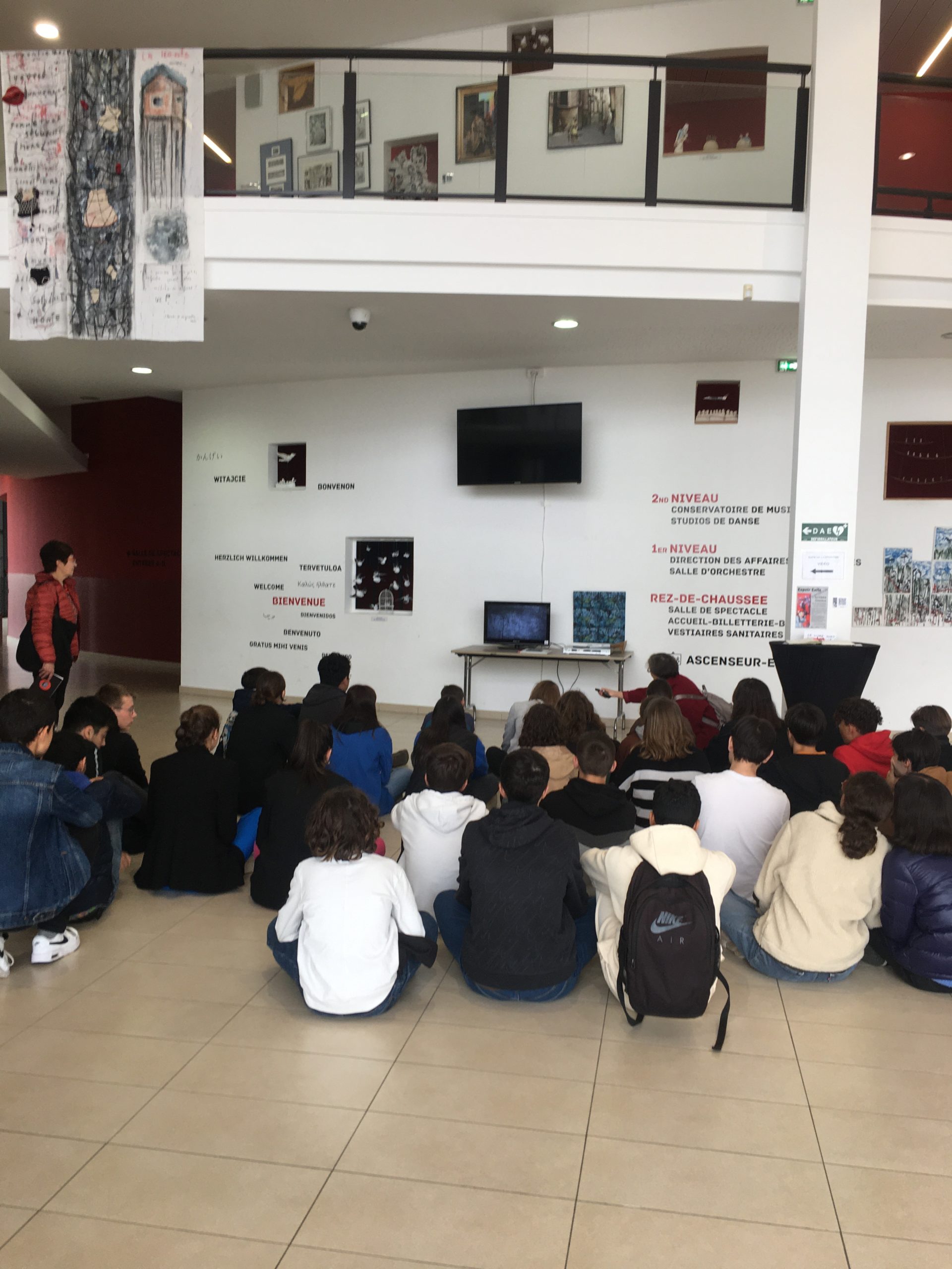 Les 2D rencontrent le MRAP - Groupe scolaire Saint Joseph Dijon